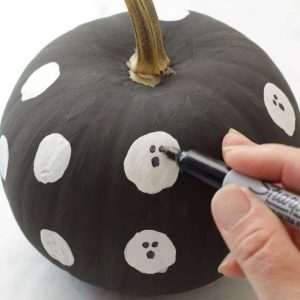 29 Mini Pumpkin Painting Ideas to Spark Your Creativity
