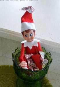 29 Quick and Easy Elf on the Shelf Ideas to Delight Your Family This ...