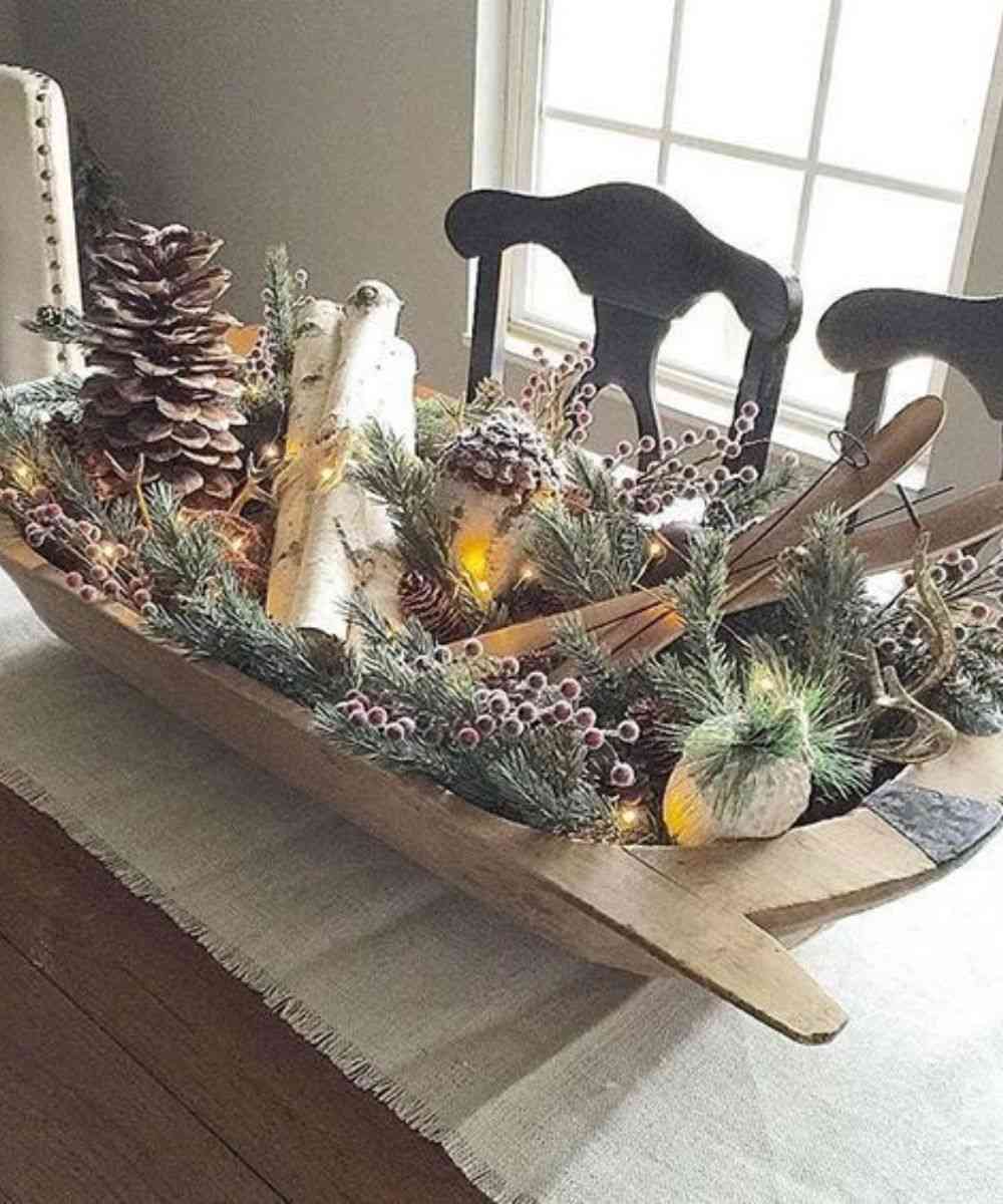31 Modern Christmas Dough Bowl Centerpieces: Creative and Stylish ...
